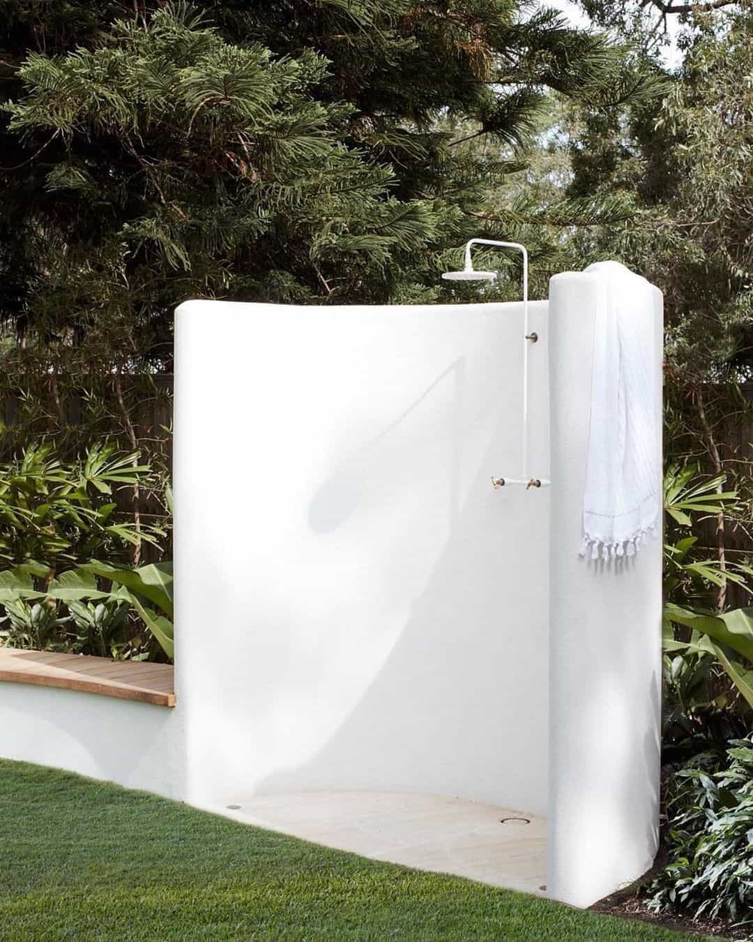 Outdoor Shower Ideas: 40 Ways To Create A Backyard Oasis